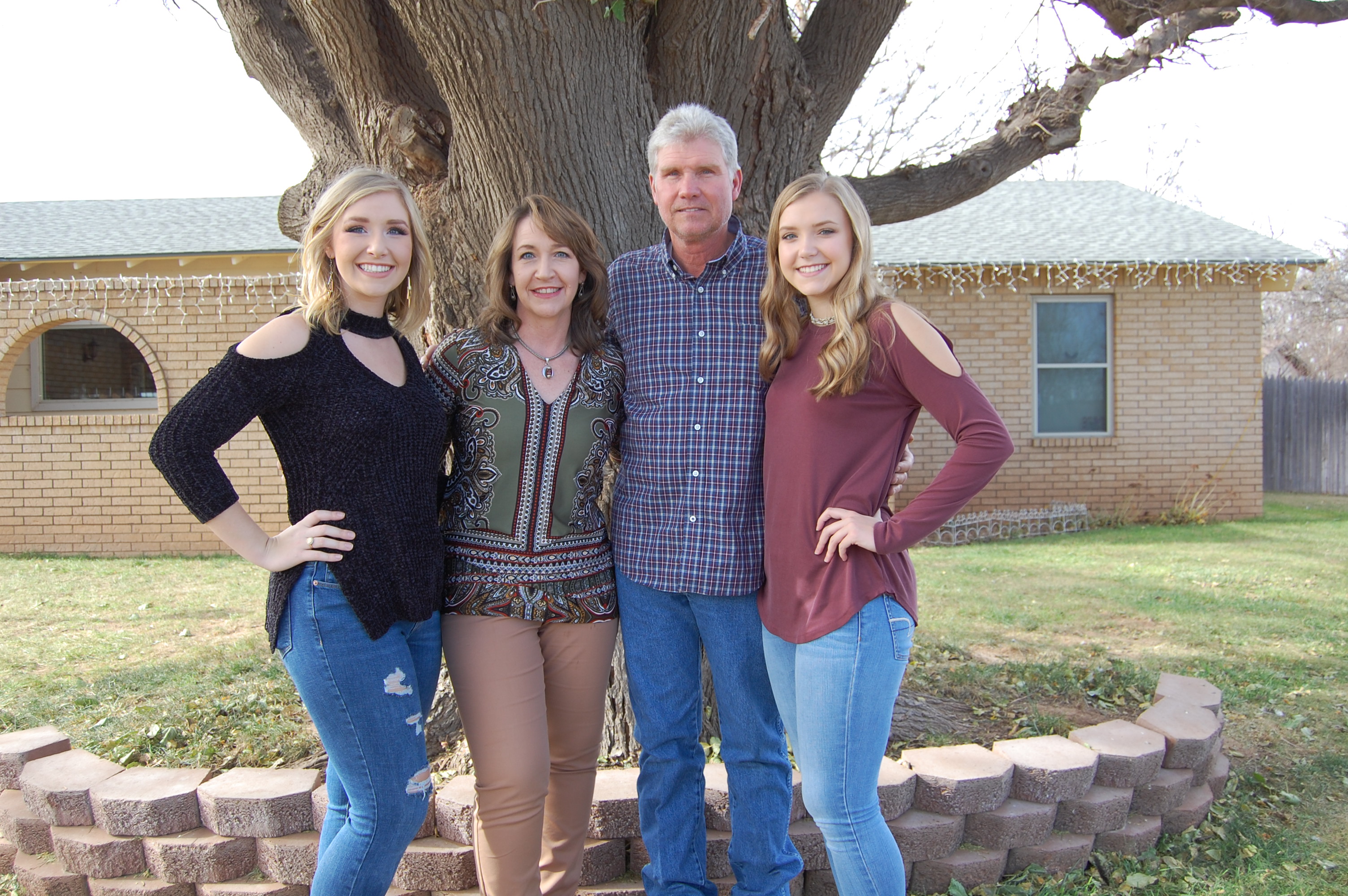 Lea Stukey – Women's Ministry